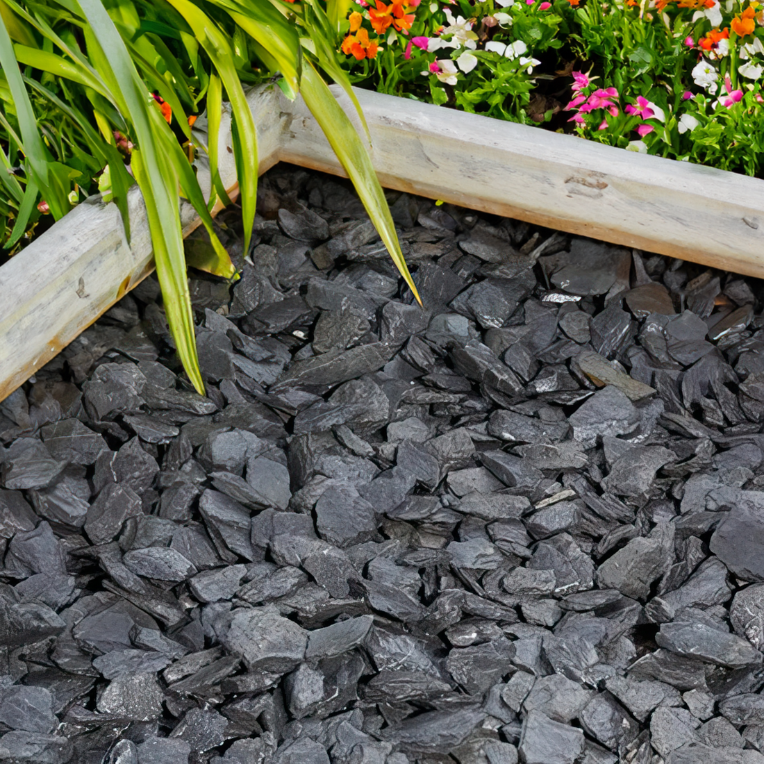 40mm Graphite Grey Slate Chippings - Bulk Bags